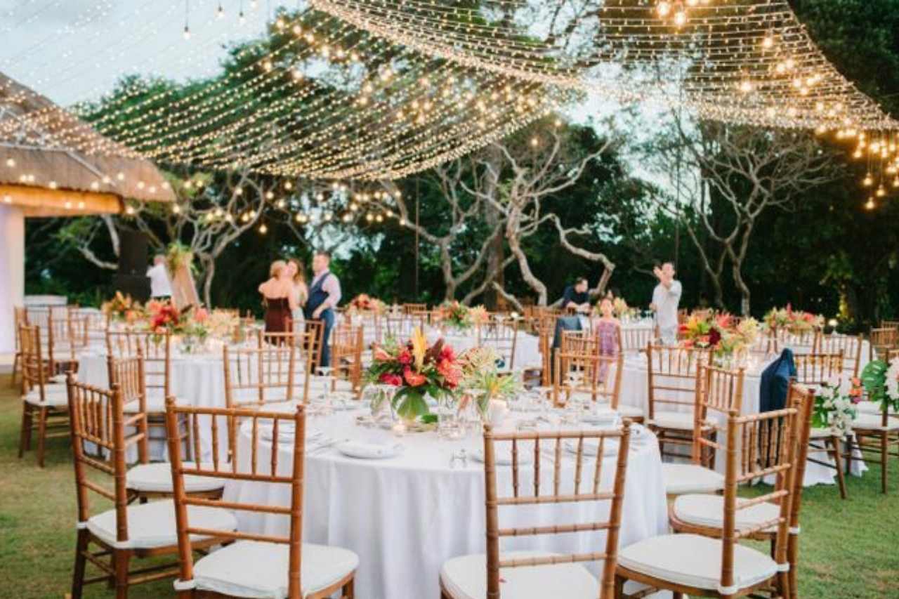 Event Lighting Hire Stirling – Festoon Lighting Perth